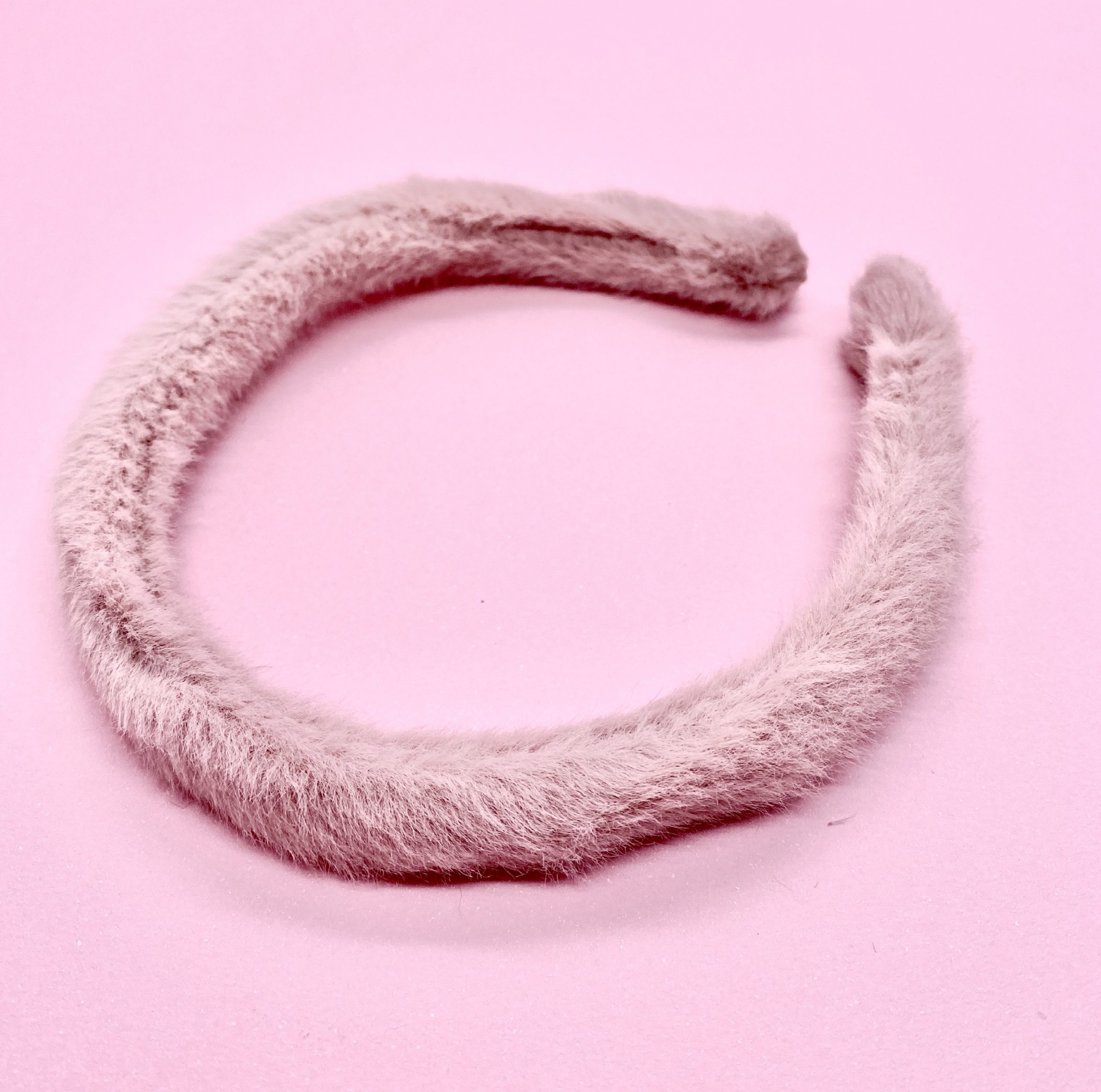 Tiara – Express